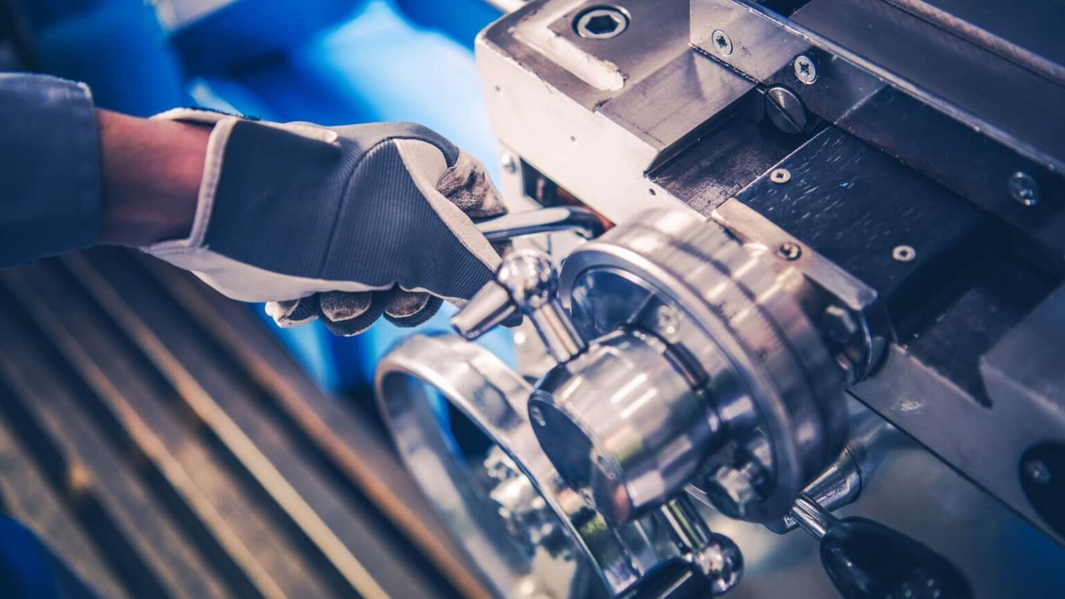 What is a Machine Tool: Definition, Types & Applications