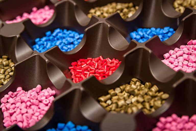 22 Injection Molding Defects and Mistakes: Causes & Solutions