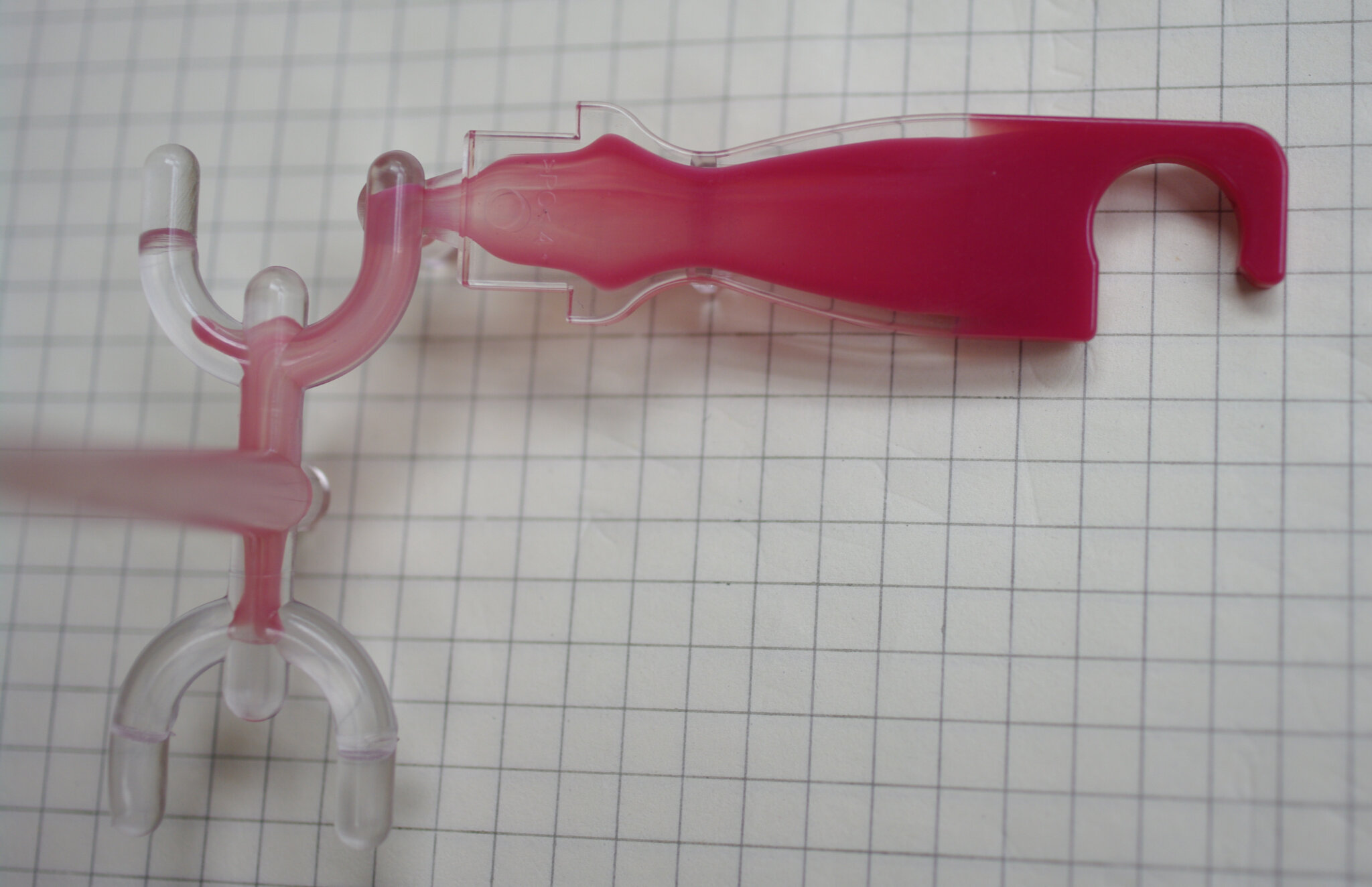 How co-injection molding works