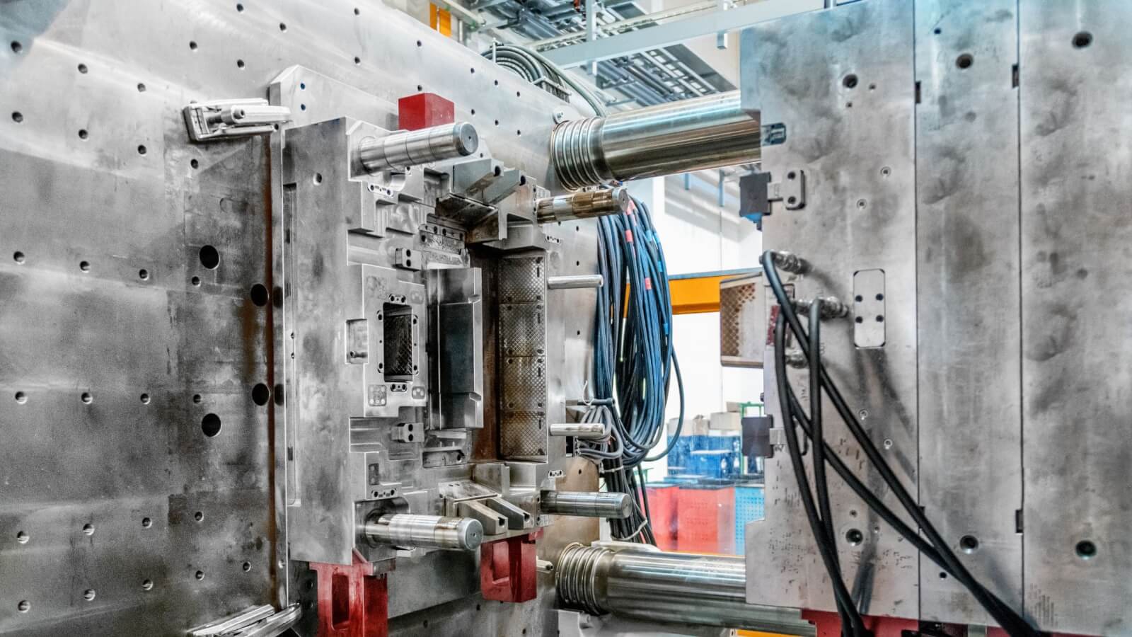 What Are The Different Injection Molding Types: 25 Injection Molding ...