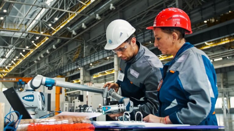 What is SFM in Machining: Definition, Calculations and Formulas