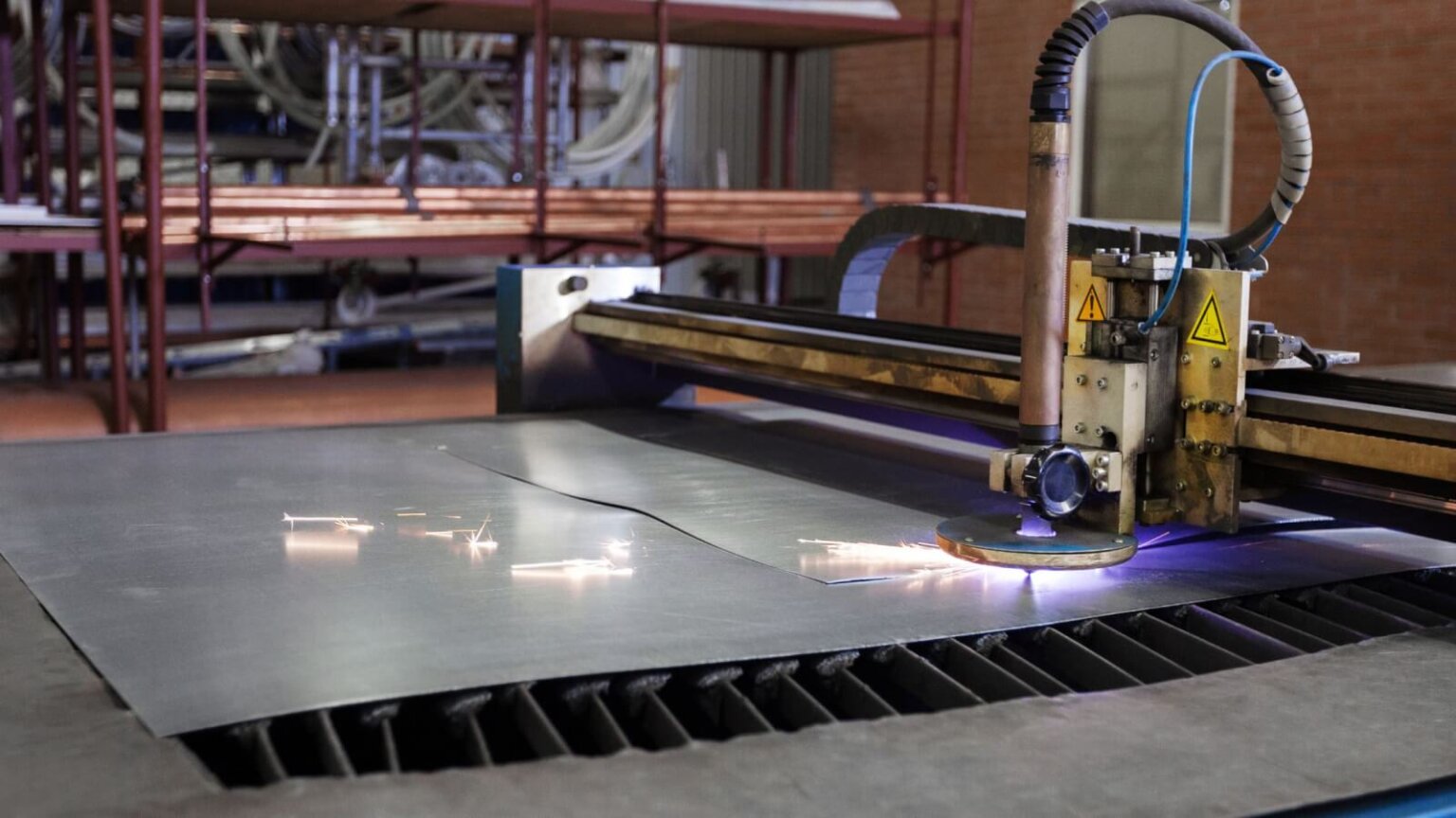 What is Laser Cutting: Process, Advantages, Materials and Costs