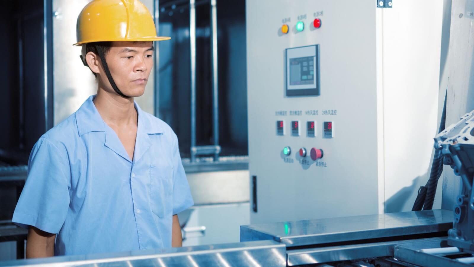 What is a CNC Machinist: Job Description, Certifications, Skills ...