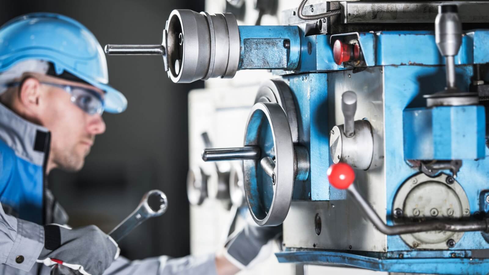 What is a CNC Machinist: Job Description, Certifications, Skills ...