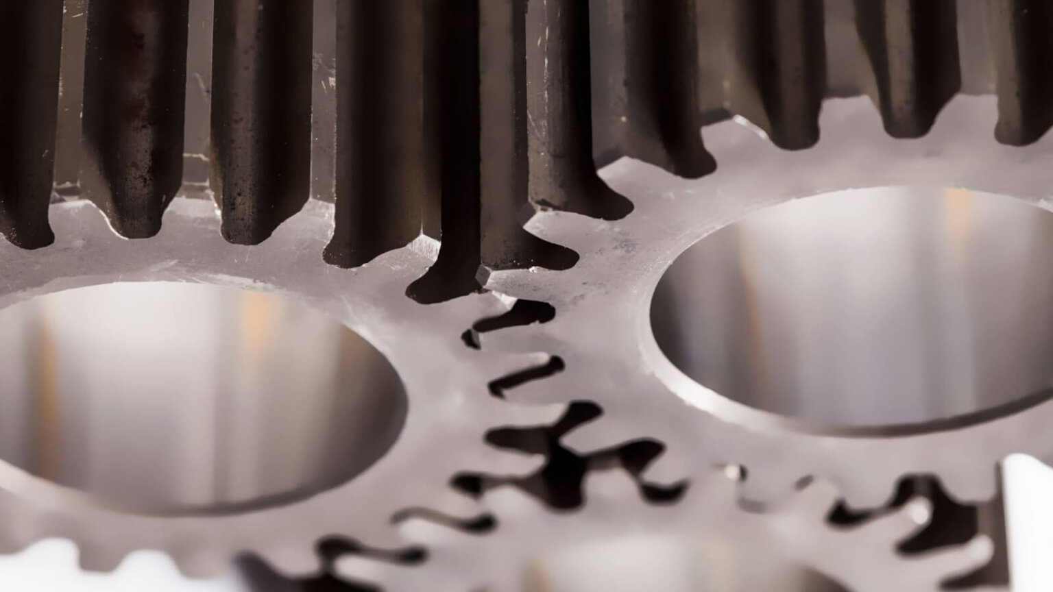 What is Gear Machining: Process, Materials and Types of Gear ...