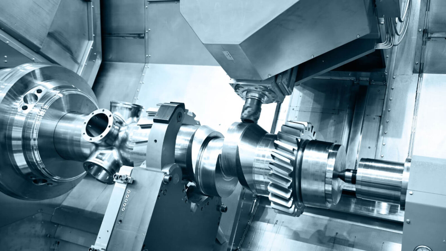 Milling vs Drilling: How Does CNC Milling and CNC Drilling Compare?