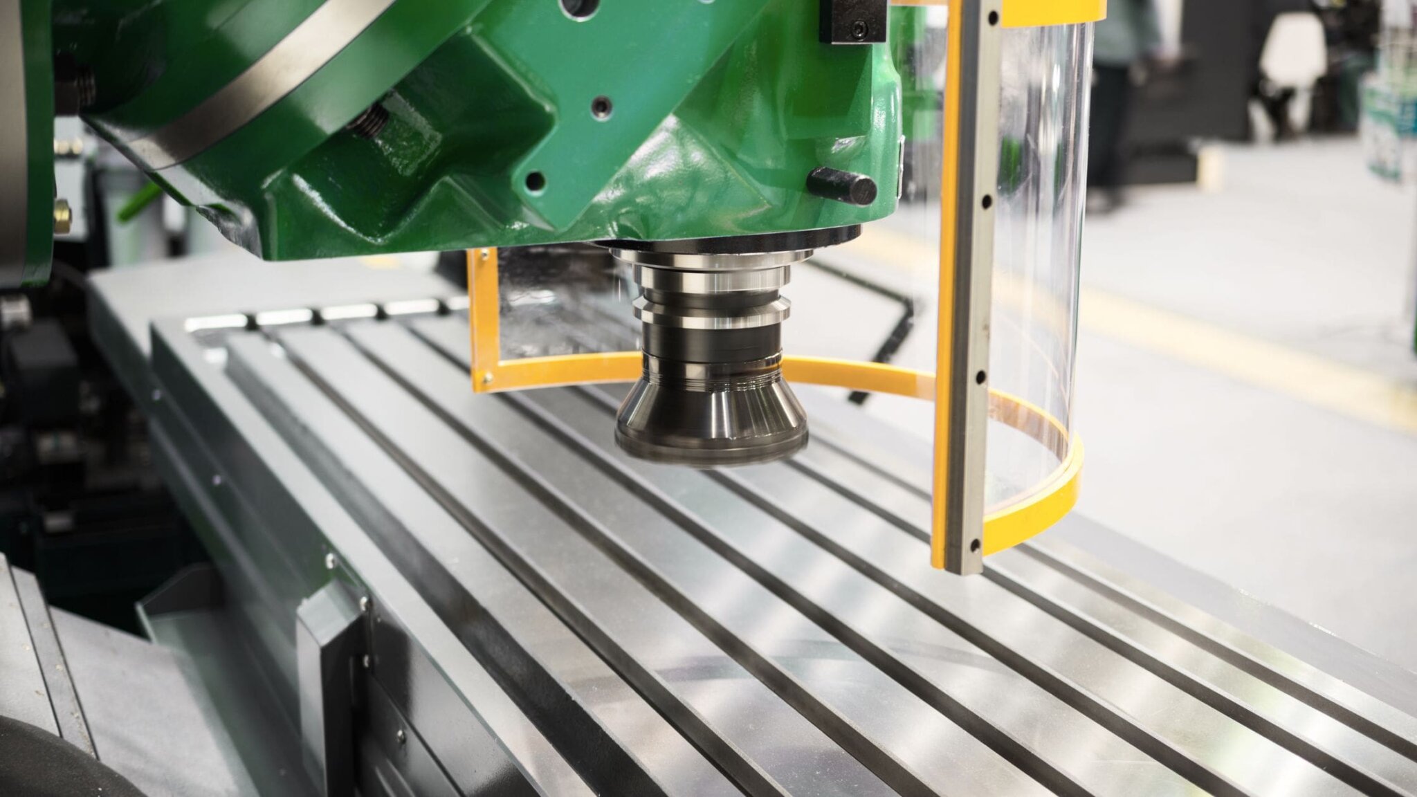 Milling vs Drilling: How Does CNC Milling and CNC Drilling Compare?