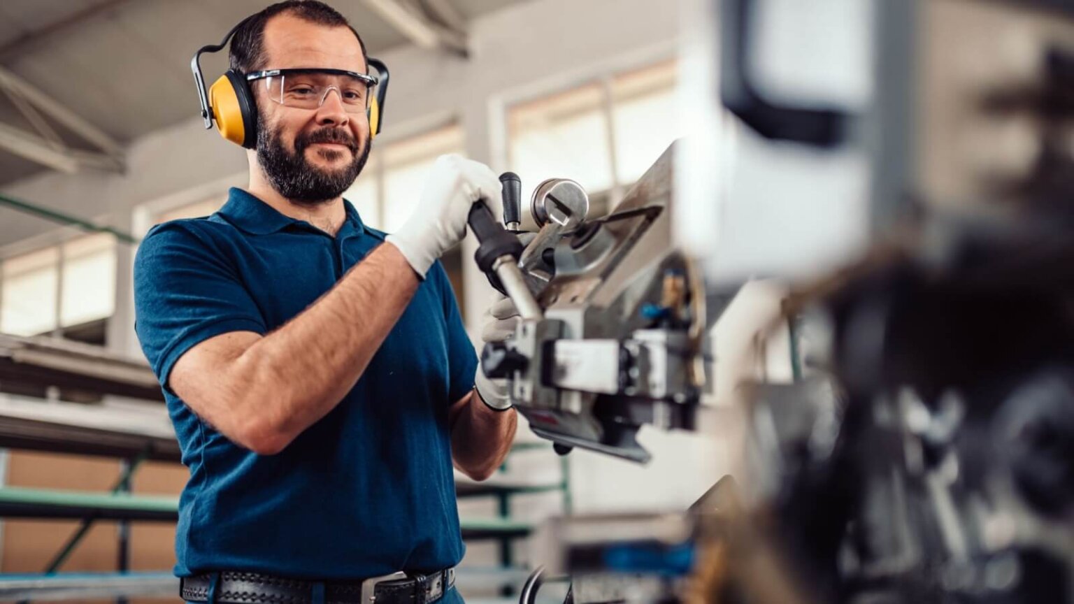 Rake Angle in Machining: Definition, Importance, Types