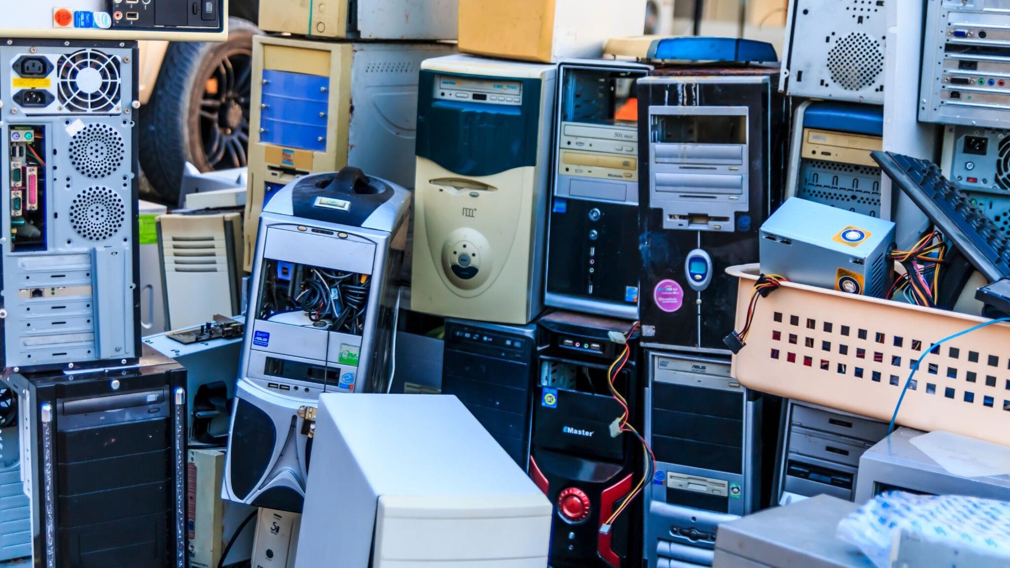 Rake Angle in Machining: Definition, Importance, Types